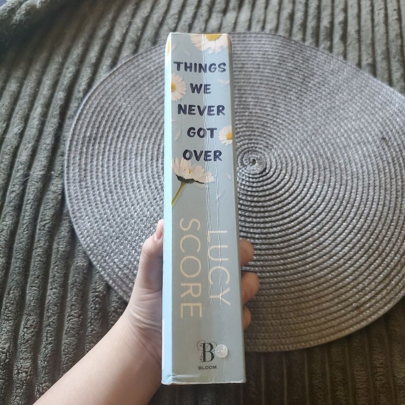 Things We Never Got Over by Lucy Score, Paperback | Pangobooks
