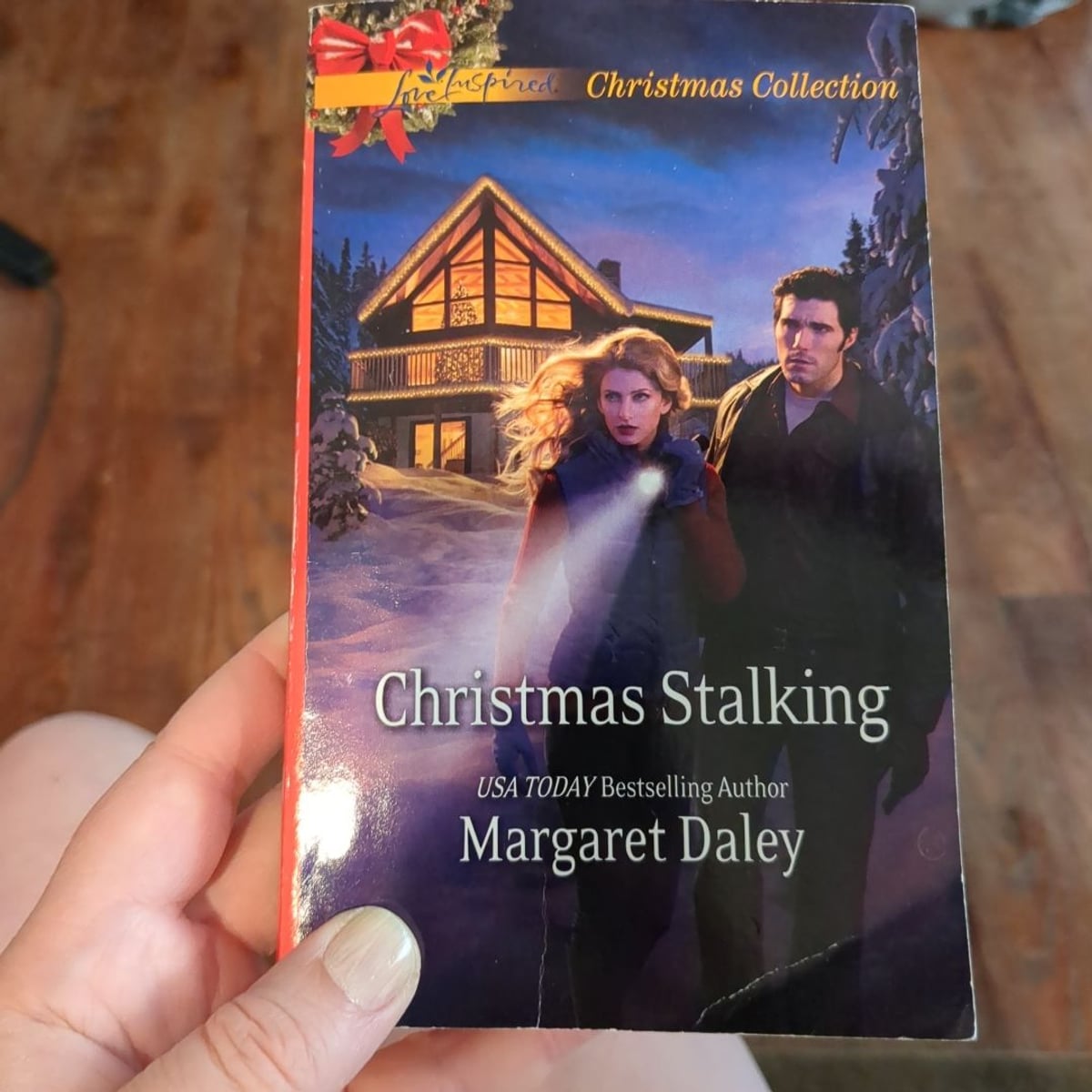 Christmas Stalking by Margaret Daley, Paperback | Pangobooks