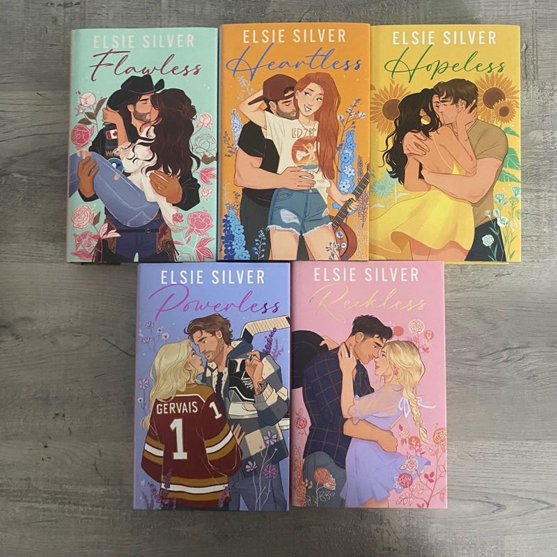 Fairyloot Chestnut Springs by Elsie Silver, Hardcover | Pangobooks