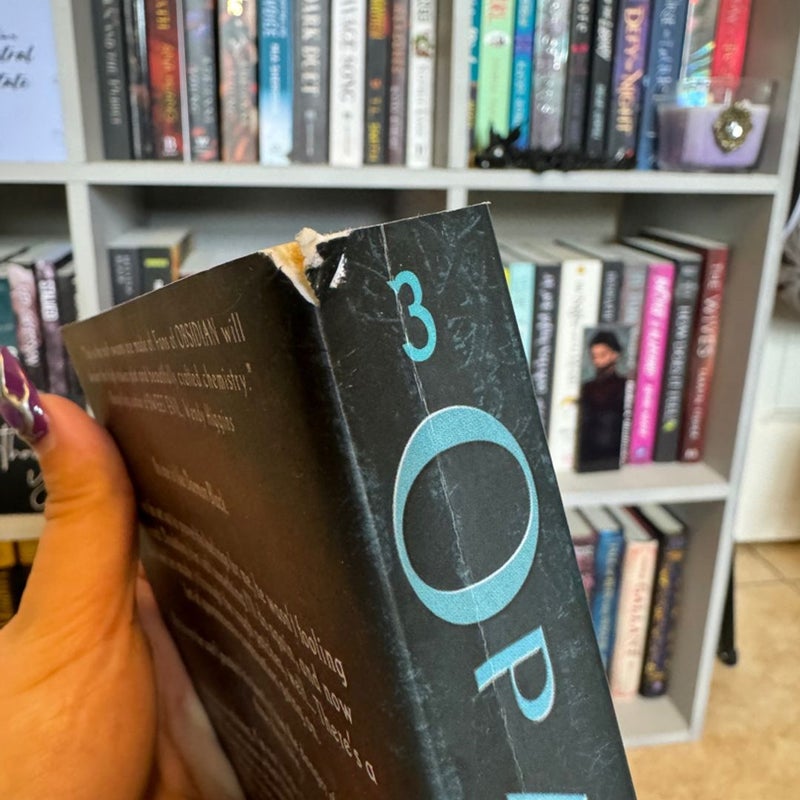 Opal by Jennifer L. Armentrout, Paperback | Pangobooks