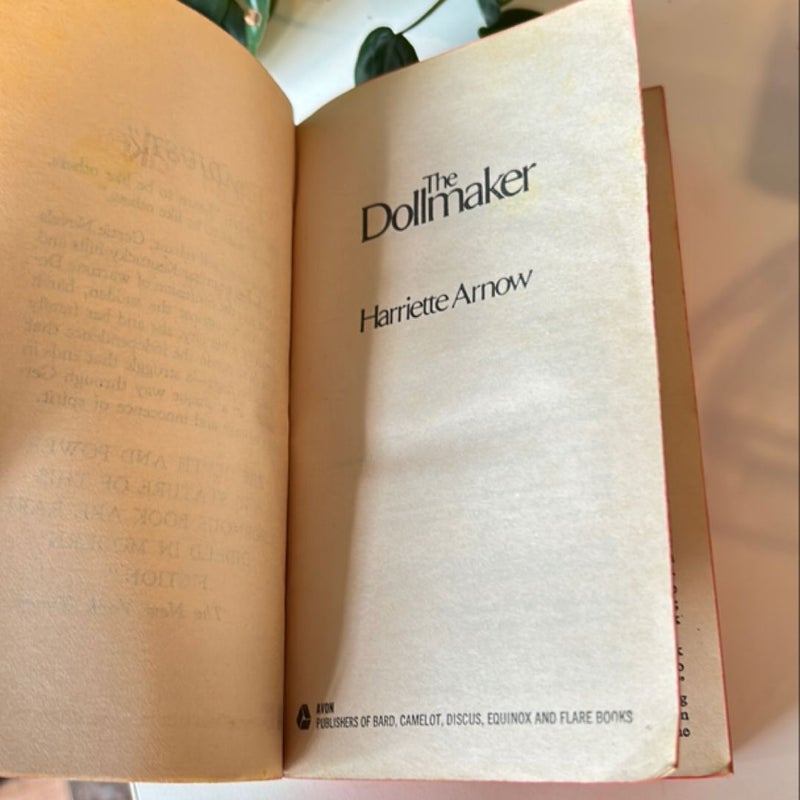 The Dollmaker by Harriet Arnow, Paperback | Pangobooks