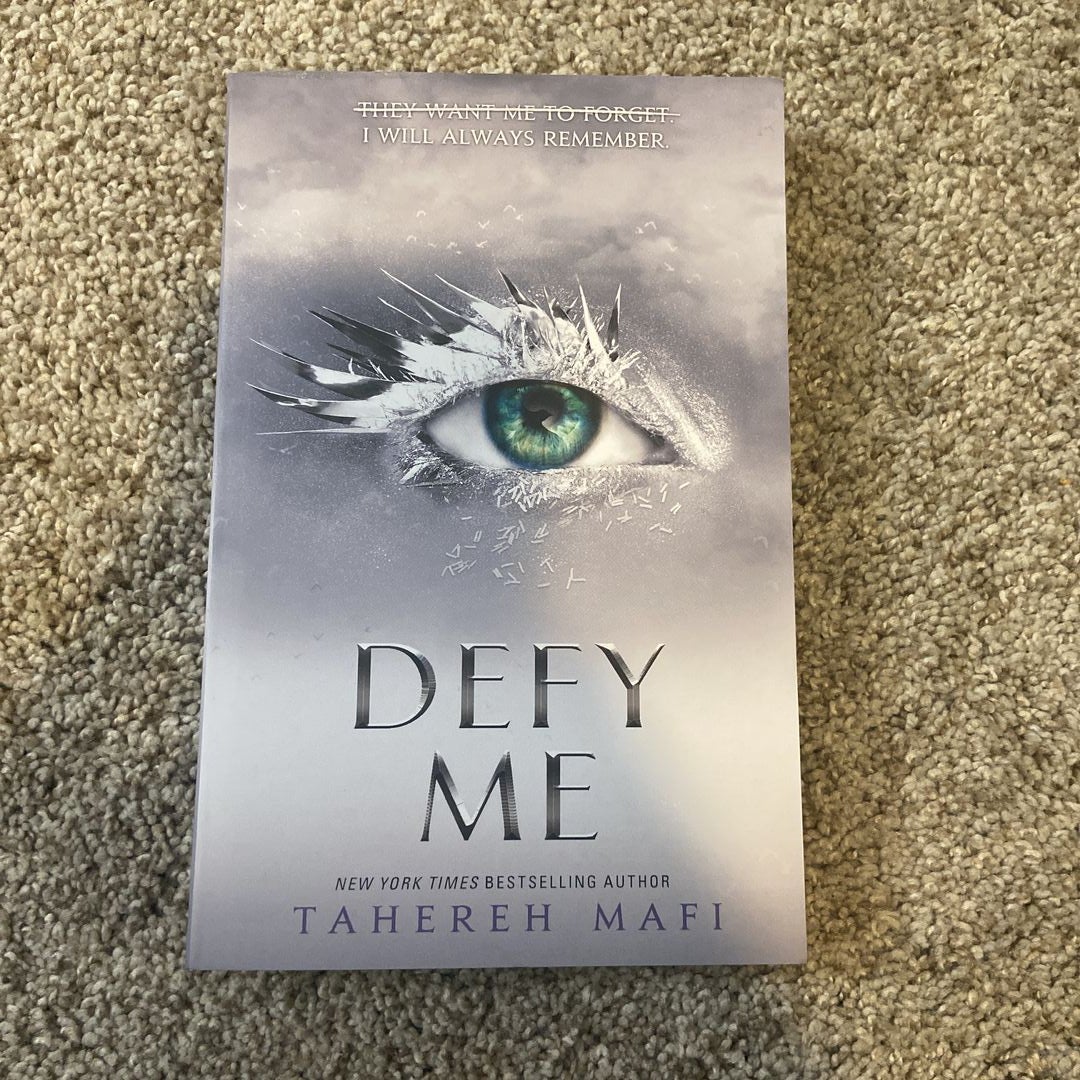 Defy Me by Tahereh Mafi, Paperback | Pangobooks