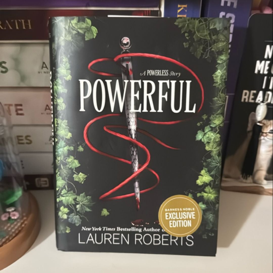 Powerful by Lauren Roberts, Hardcover | Pangobooks