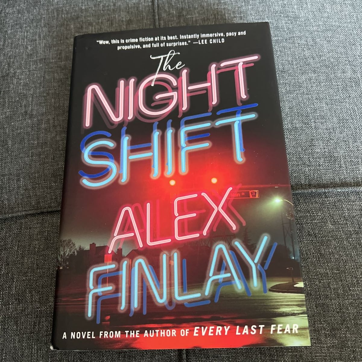 The Night Shift by Alex Finlay, Hardcover | Pangobooks