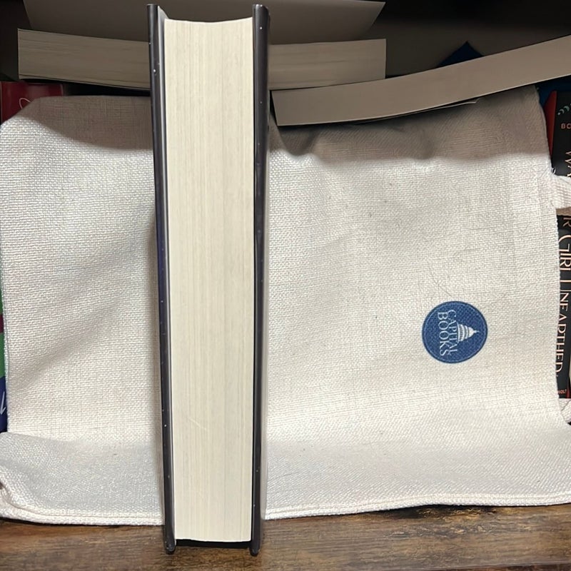 The Enigma of Room 622 by Joël Dicker, Hardcover | Pangobooks