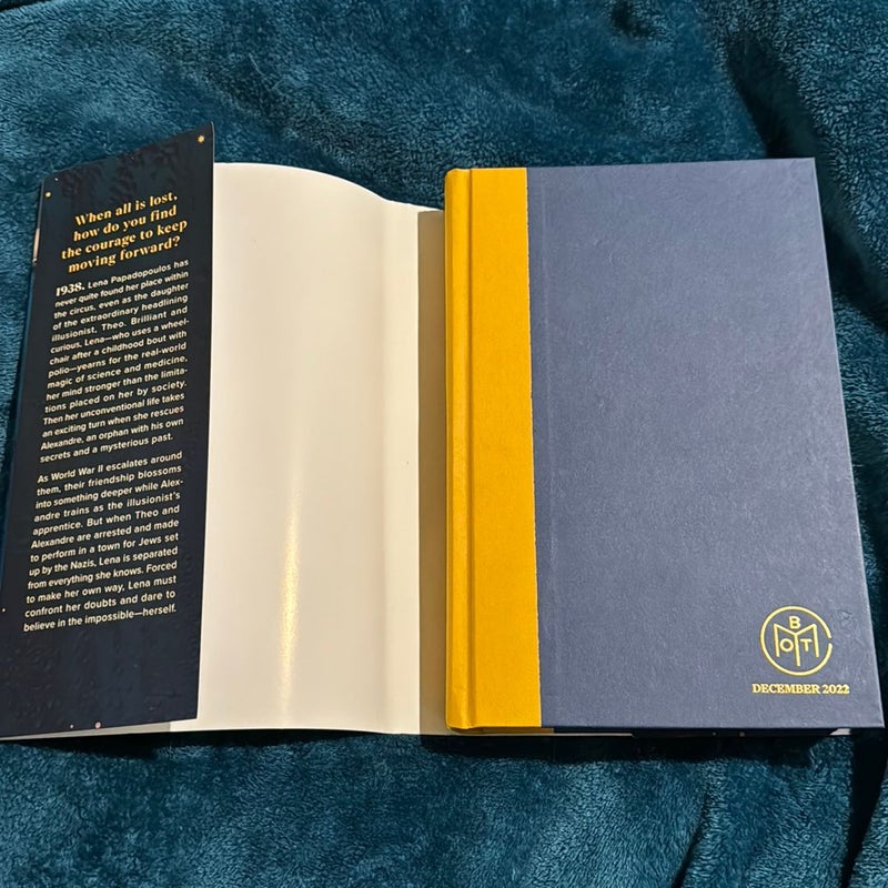 The Circus Train by Amita Parikh, Hardcover | Pangobooks