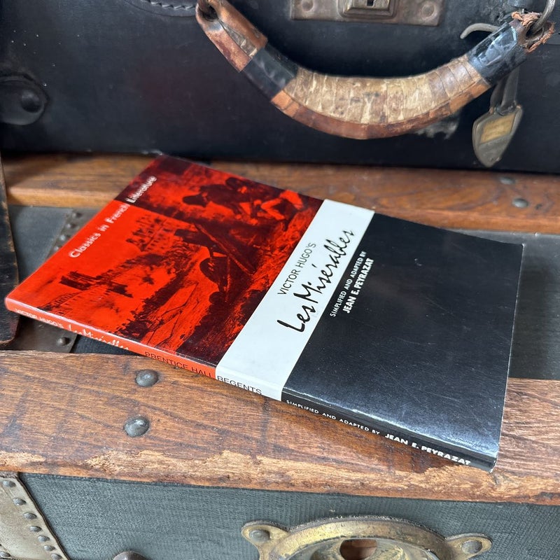 Les Miserables by Victor Hugo (Jean E. Peyrazat, adaptation), Paperback ...
