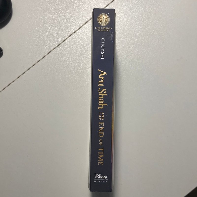 Aru Shah and the End of Time (a Pandava Novel, Book 1) by Roshani Chokshi