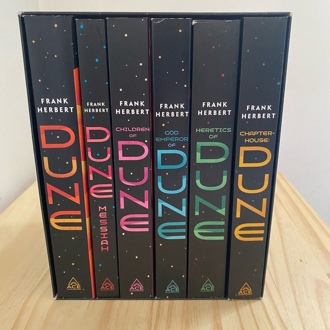 Frank Herbert's Dune Saga 6-Book Boxed Set by Frank Herbert