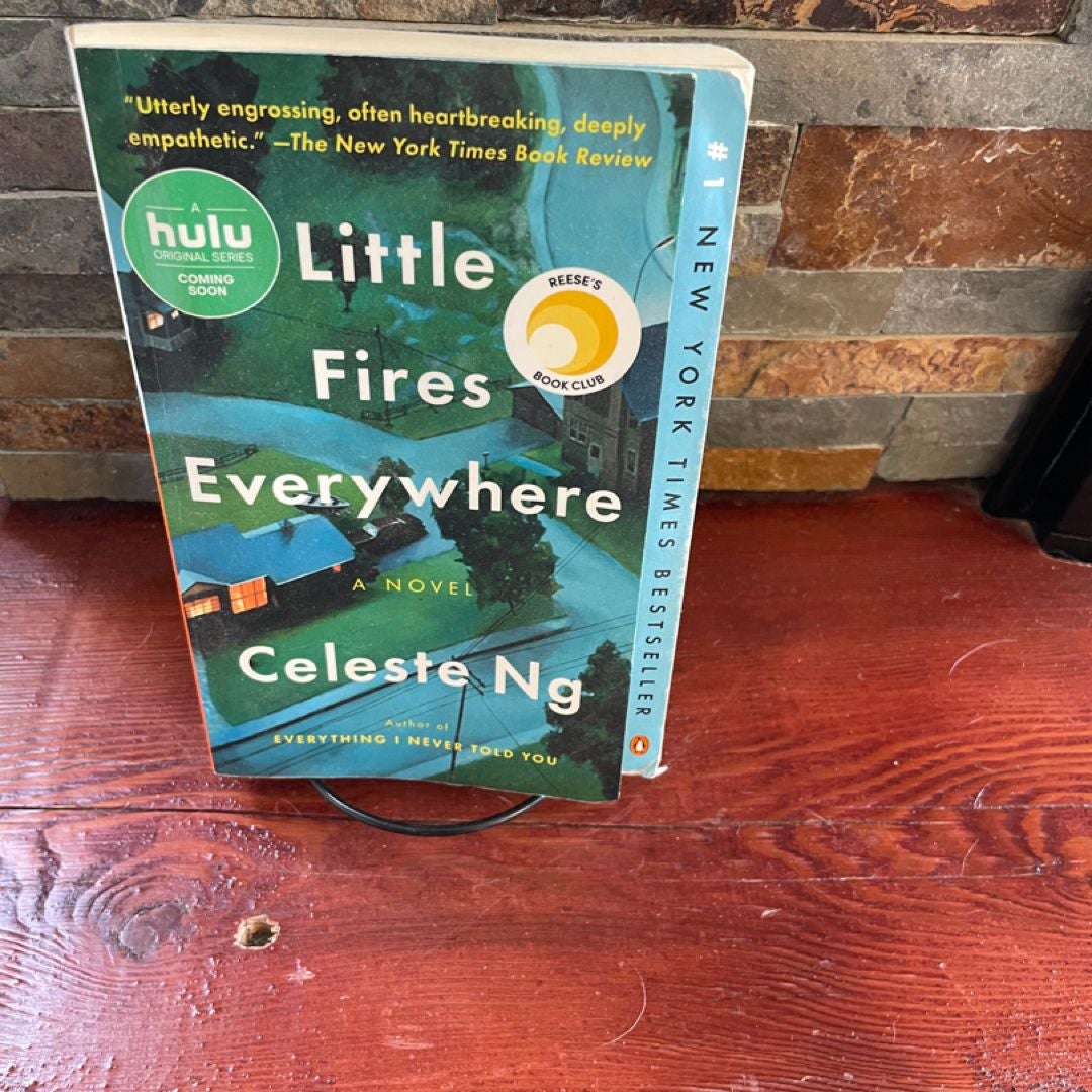 Little Fires Everywhere by Celeste Ng, Paperback | Pangobooks