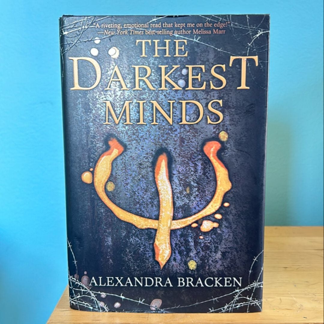 The Darkest Minds (a Darkest Minds Novel, Book 1) by Alexandra Bracken ...