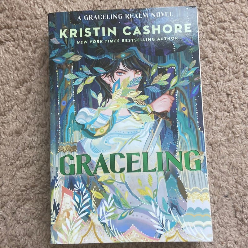 Graceling by Kristin Cashore, Paperback | Pangobooks