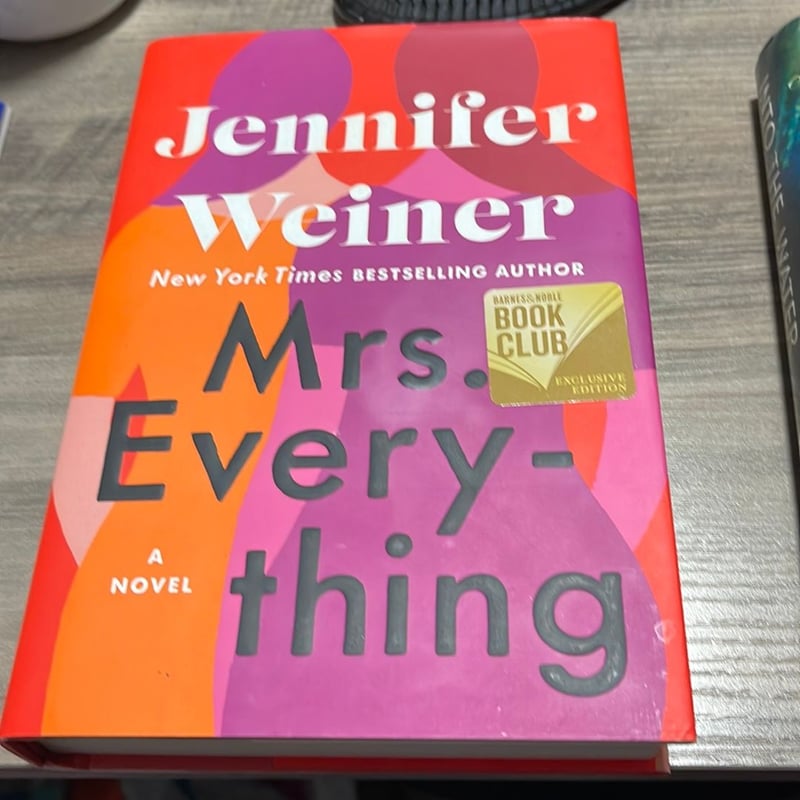 Mrs. Everything by Jennifer Weiner, Hardcover | Pangobooks