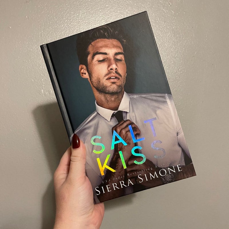 Hello Lovely Salt Kiss by Sierra Simone, Hardcover | Pangobooks