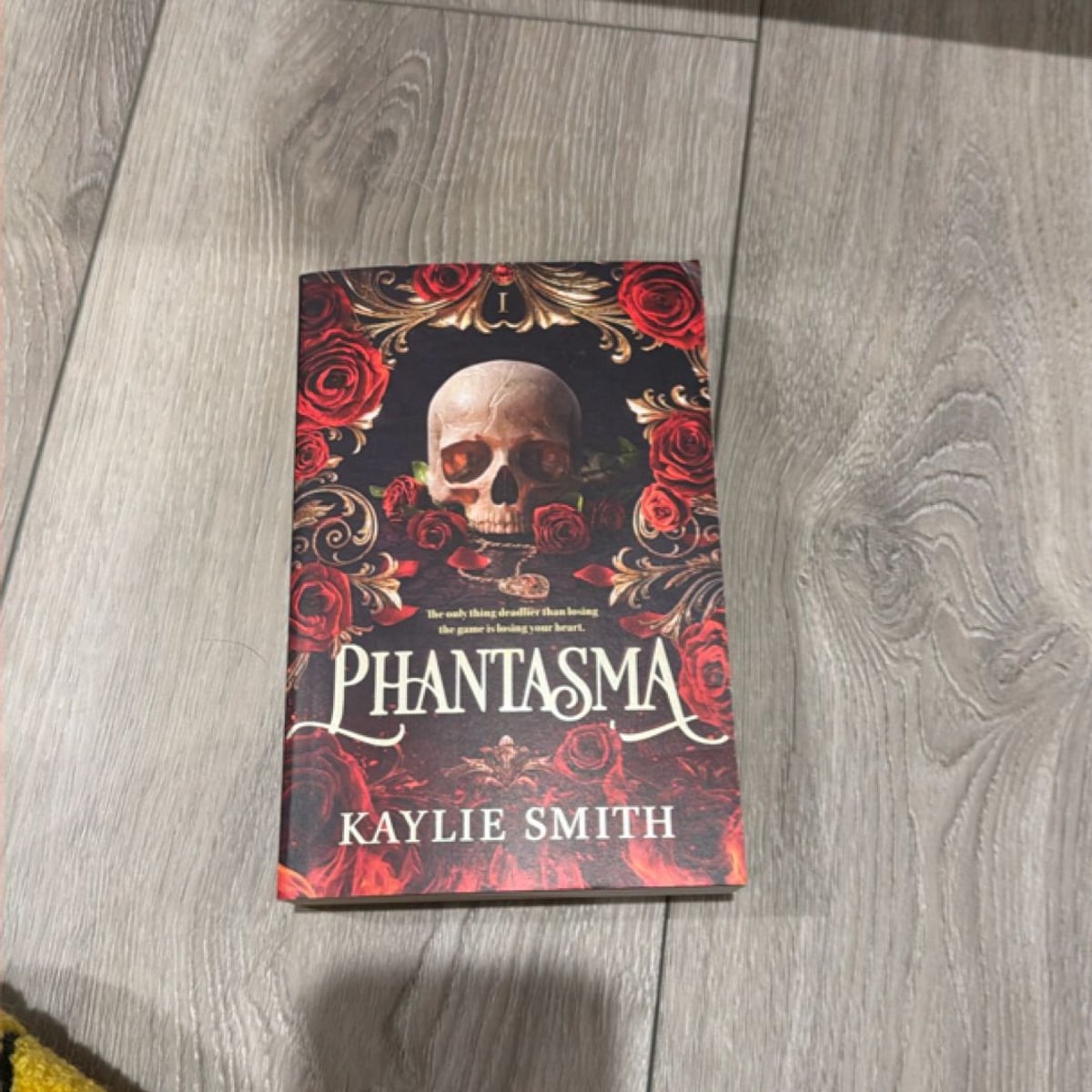 Phantasma by Kaylie Smith, Paperback | Pangobooks
