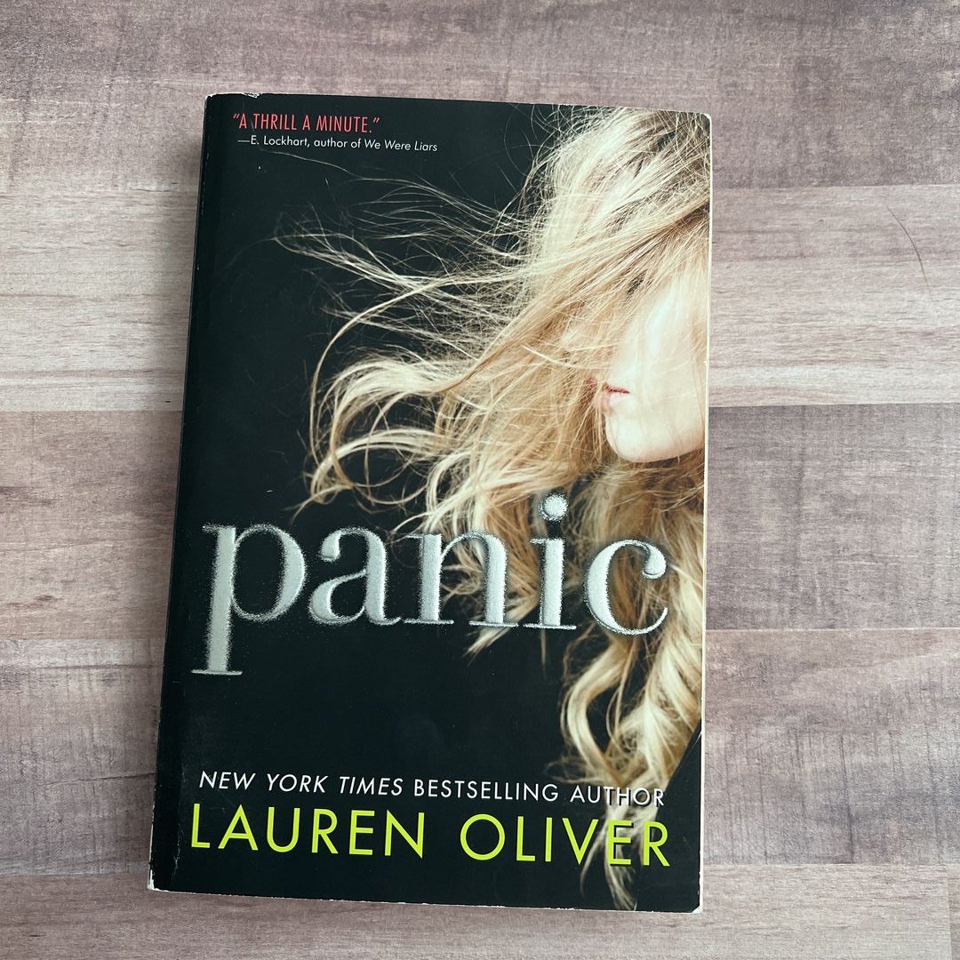 Panic by Lauren Oliver, Paperback | Pangobooks