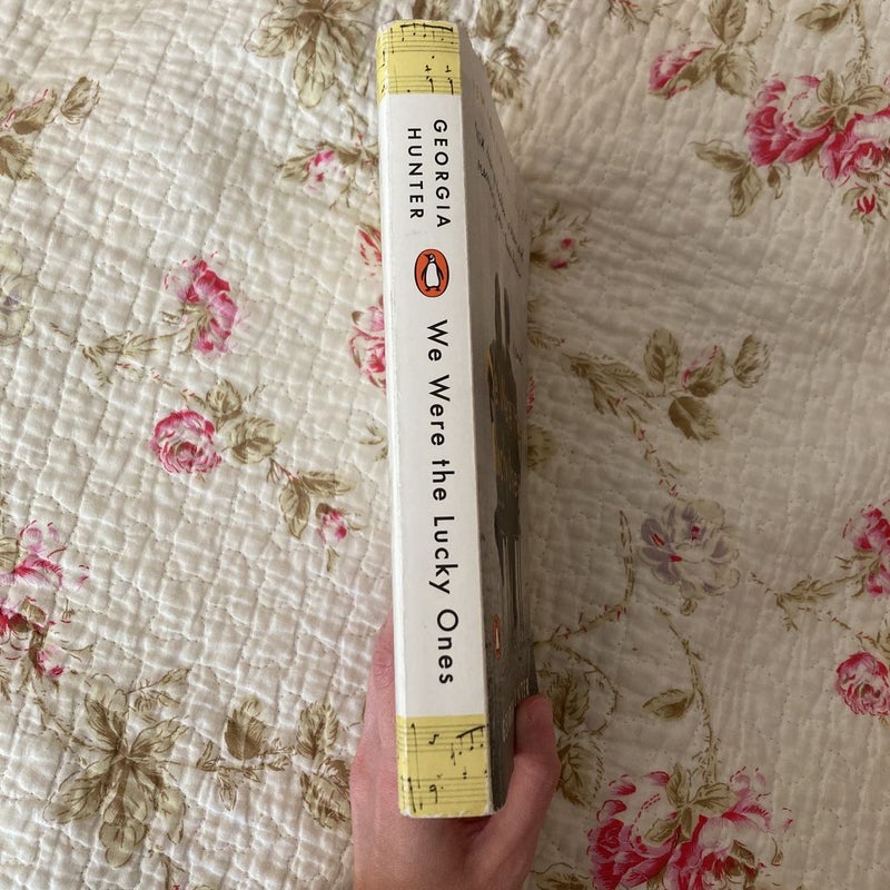 We Were the Lucky Ones by Georgia Hunter, Paperback | Pangobooks