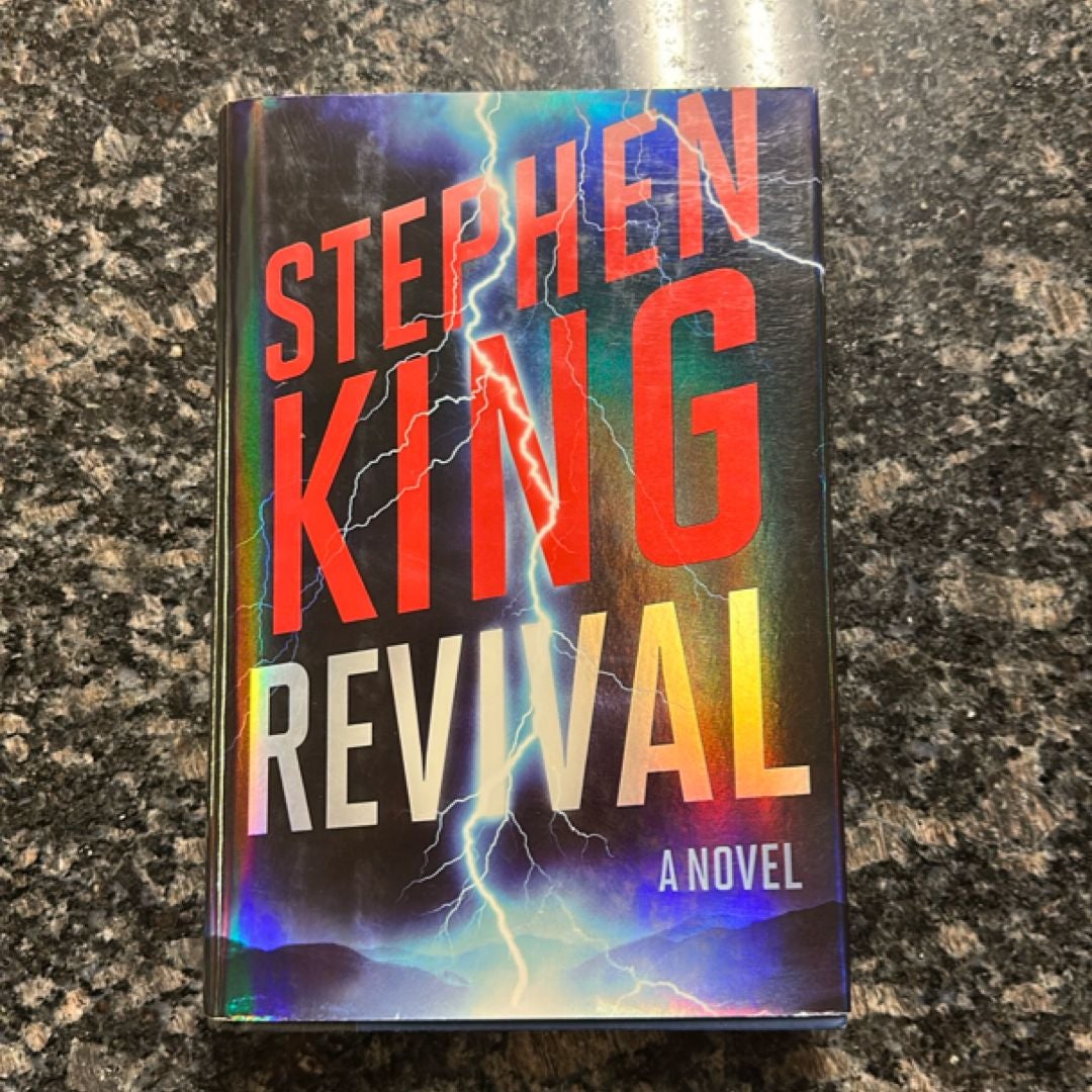 Revival by Stephen King, Hardcover | Pangobooks