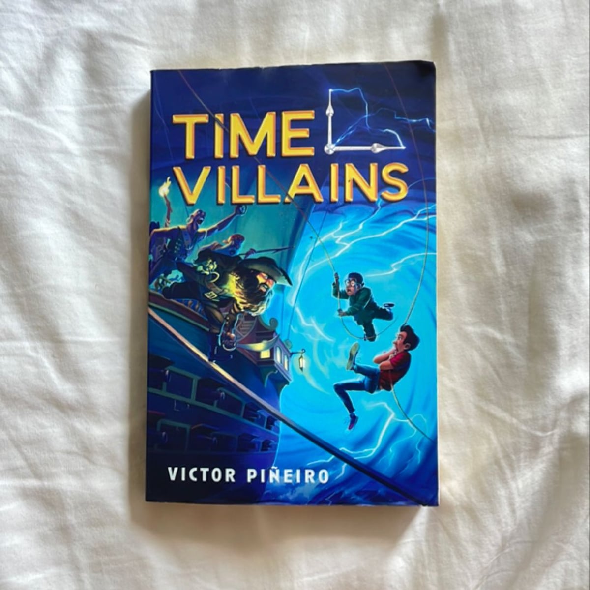 Time Villains by Victor Pineiro