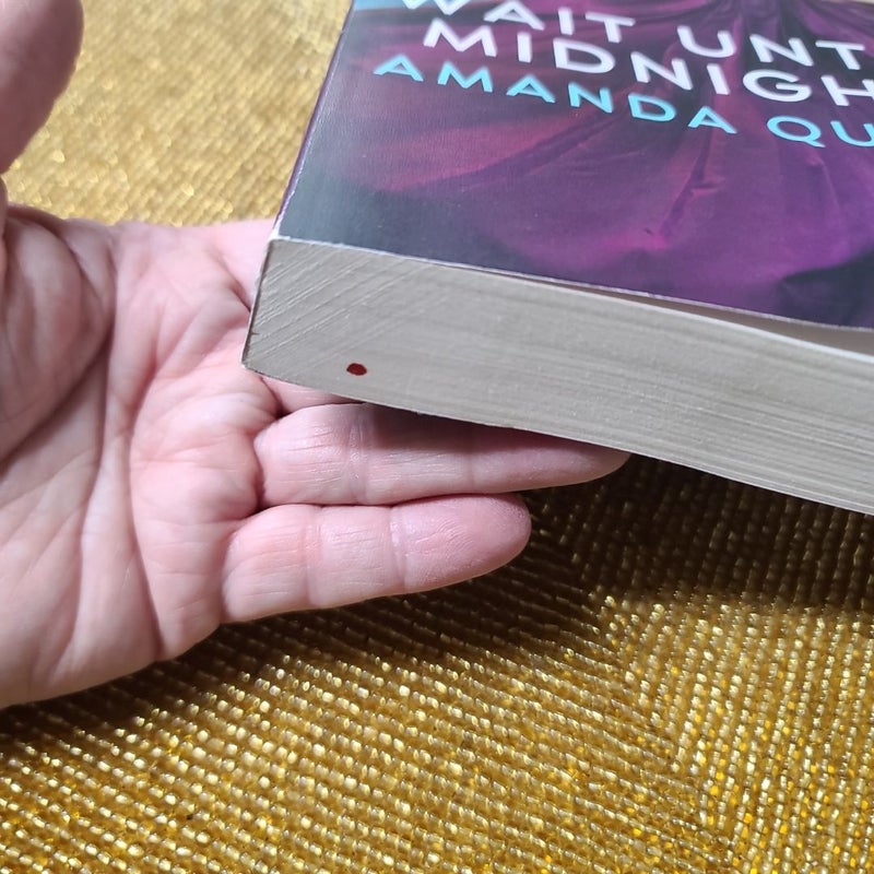 Wait Until Midnight by Amanda Quick, Paperback | Pangobooks