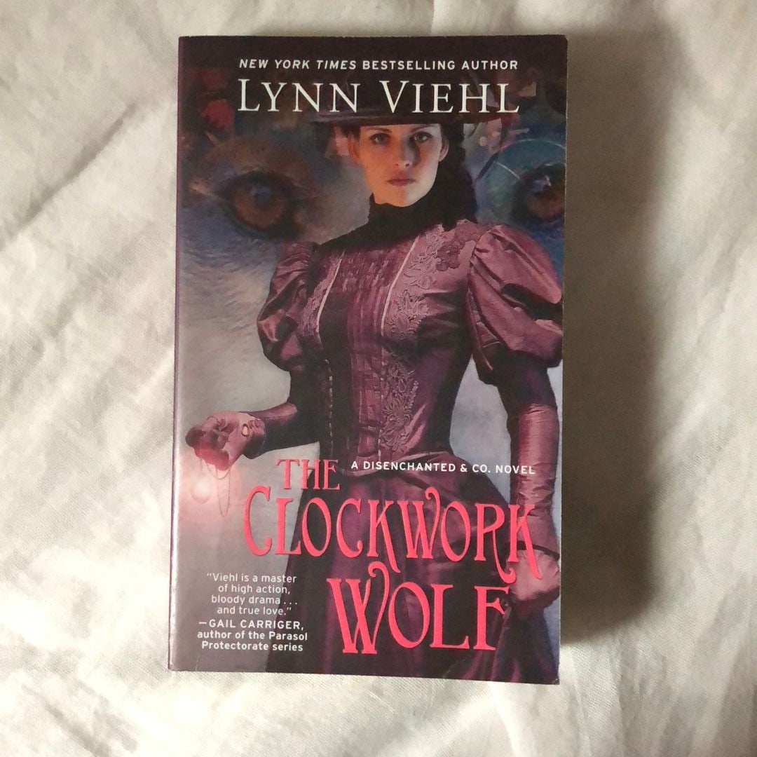 The Clockwork Wolf by Lynn Viehl, Paperback | Pangobooks