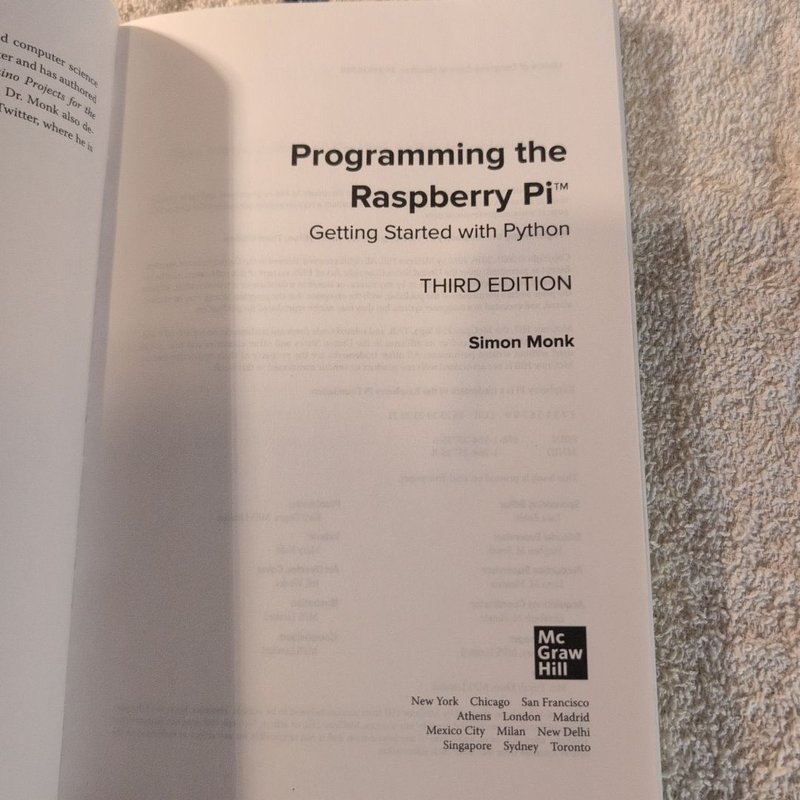 Programming the Raspberry Pi, Third Edition: Getting Started with ...