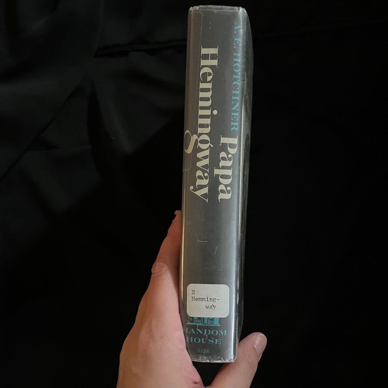 Papa Hemingway by A. E. Hotchner, Hardcover | Pangobooks