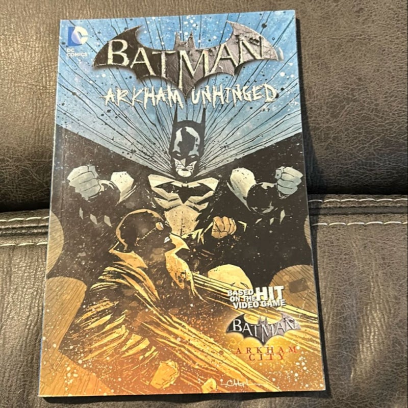 Batman: Arkham Unhinged Vol. 4 by Karen Traviss