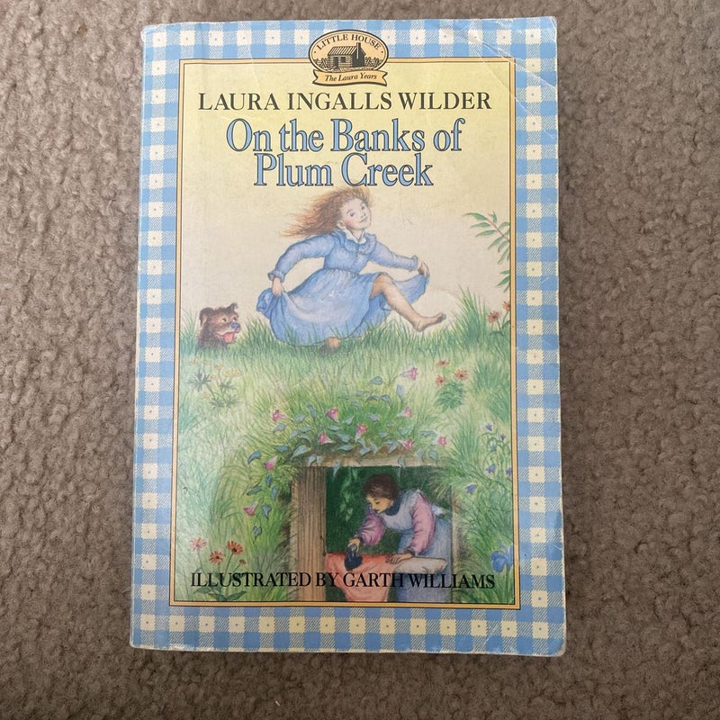 On the Banks of Plum Creek by Laura Ingalls Wilder, Paperback | Pangobooks
