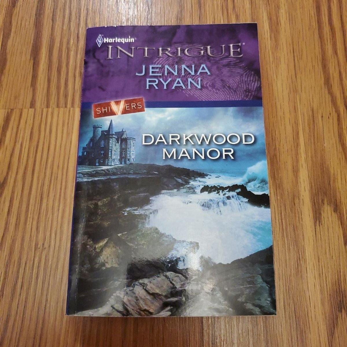 Darkwood Manor by Jenna Ryan