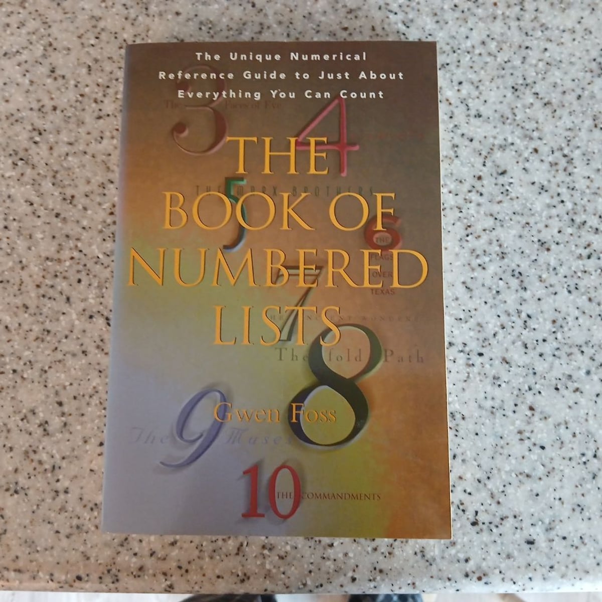 The Book of Numbered Lists by Gwen Foss