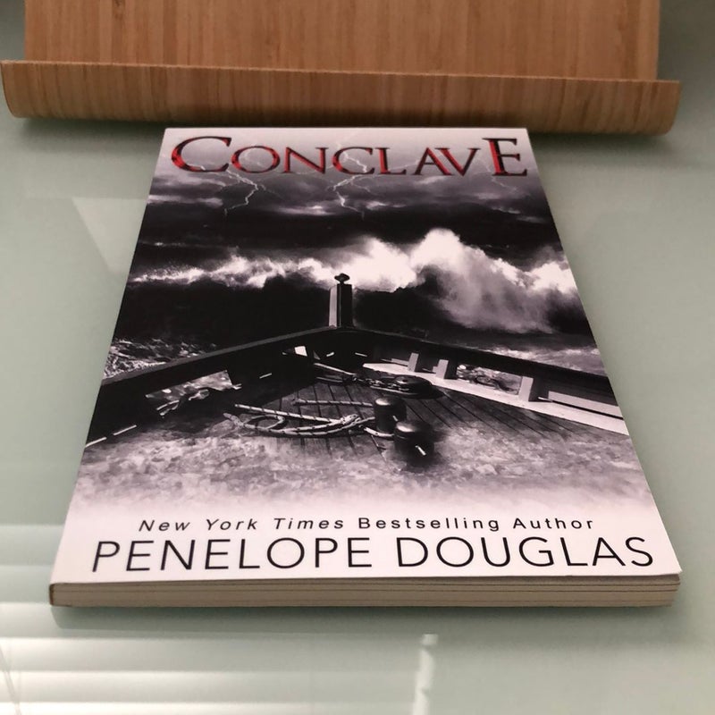 Conclave by Penelope Douglas, Paperback | Pangobooks