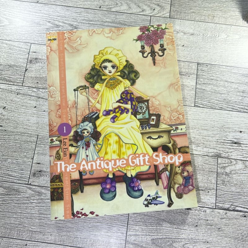The Antique Gift Shop, Vol. 1 by Eun Lee