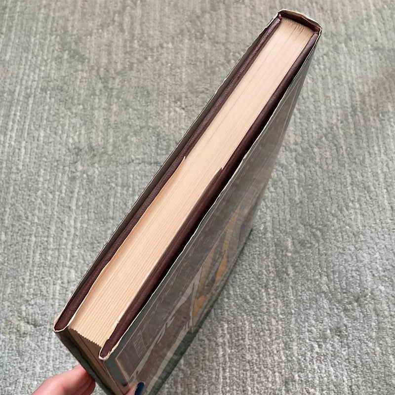 The Antique Collectors' Illustrated Dictionary by David Mountfield ...