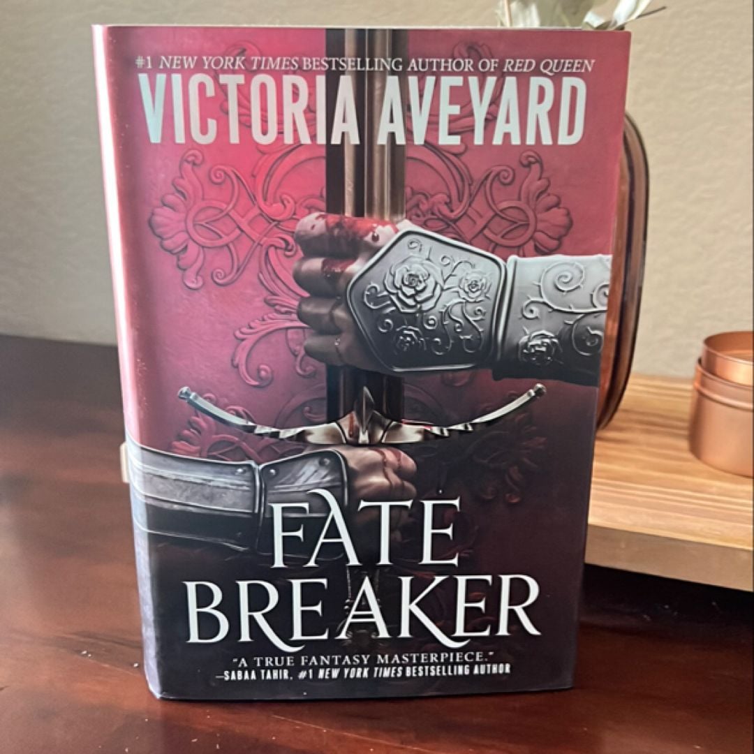 Fate Breaker by Victoria Aveyard, Hardcover | Pangobooks
