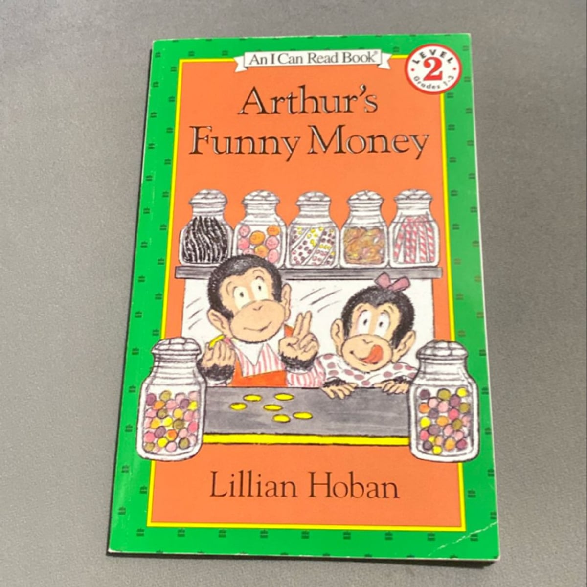 Arthur's Funny Money by Lillian Hoban