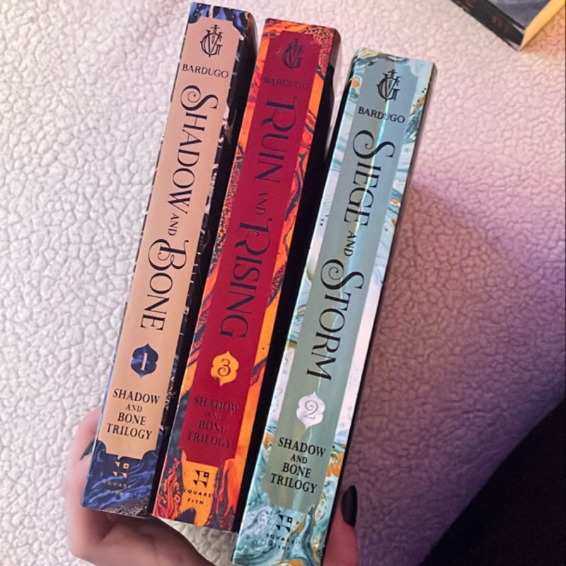 Shadow & Storm complete trilogy! by Leigh Bardugo, Paperback | Pangobooks