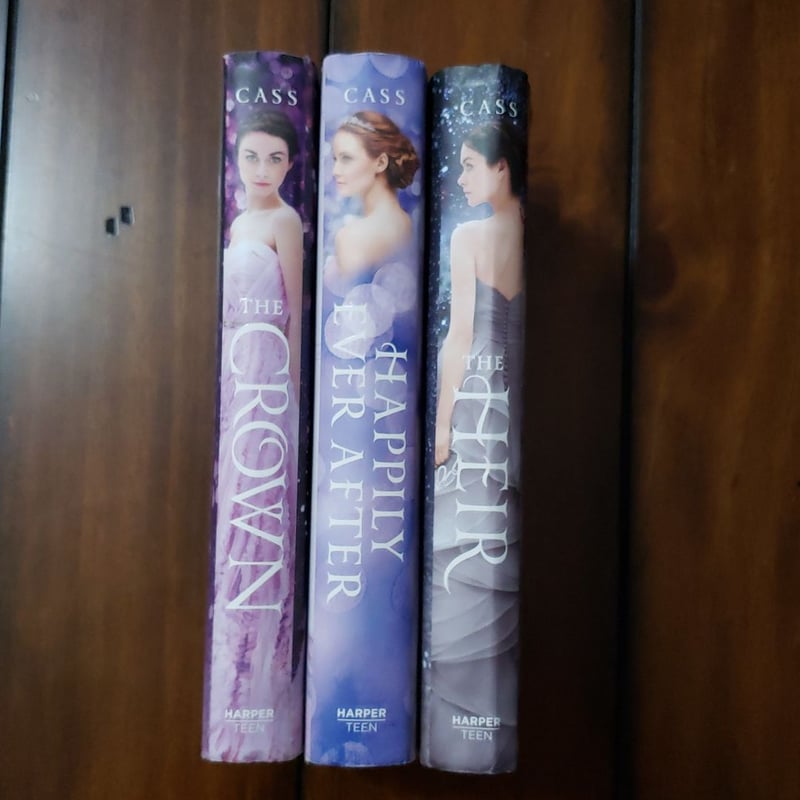 The Selection 5-Book Box Set by Kiera Cass, Paperback | Pangobooks
