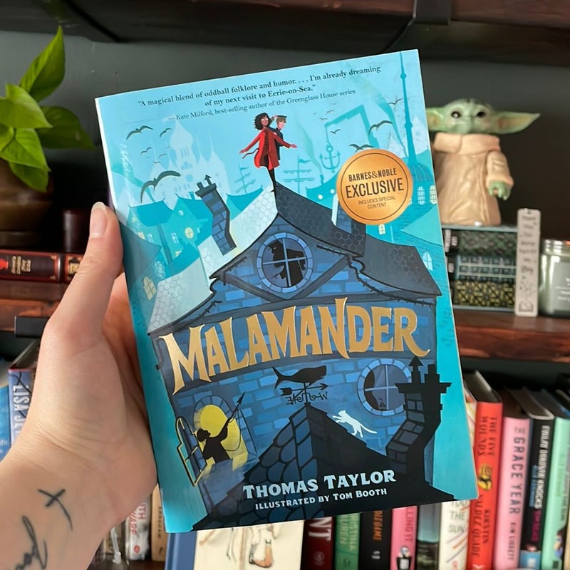 Malamander by Thomas Taylor, Paperback | Pangobooks