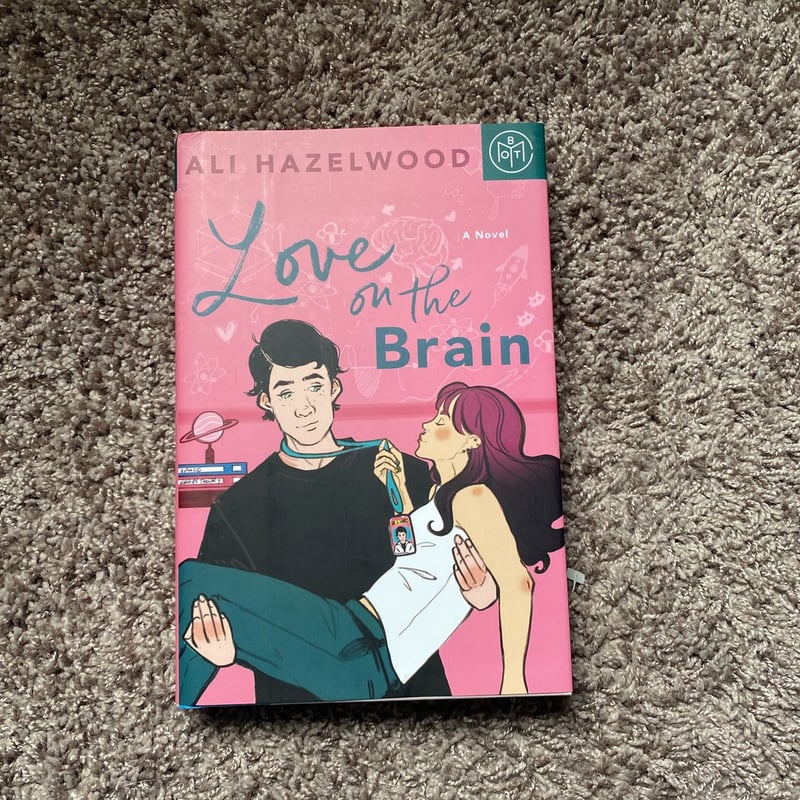 Love on the Brain by Ali Hazelwood , Hardcover | Pangobooks