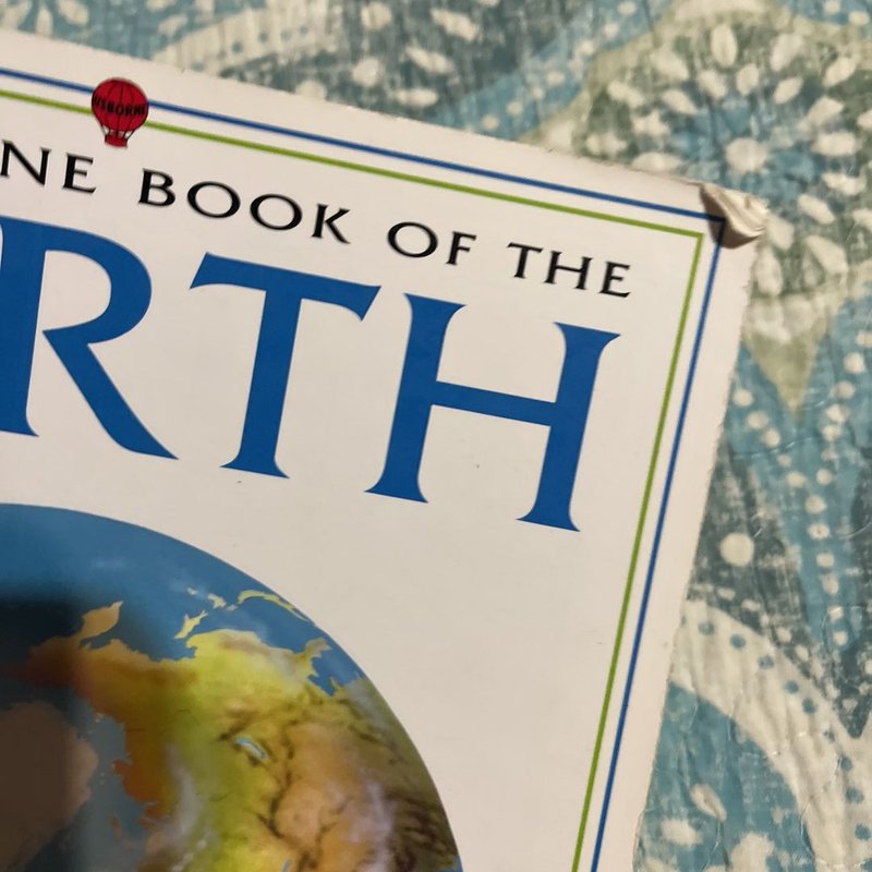 The Usborne Book of the Earth by Fiona Watt , Paperback | Pangobooks