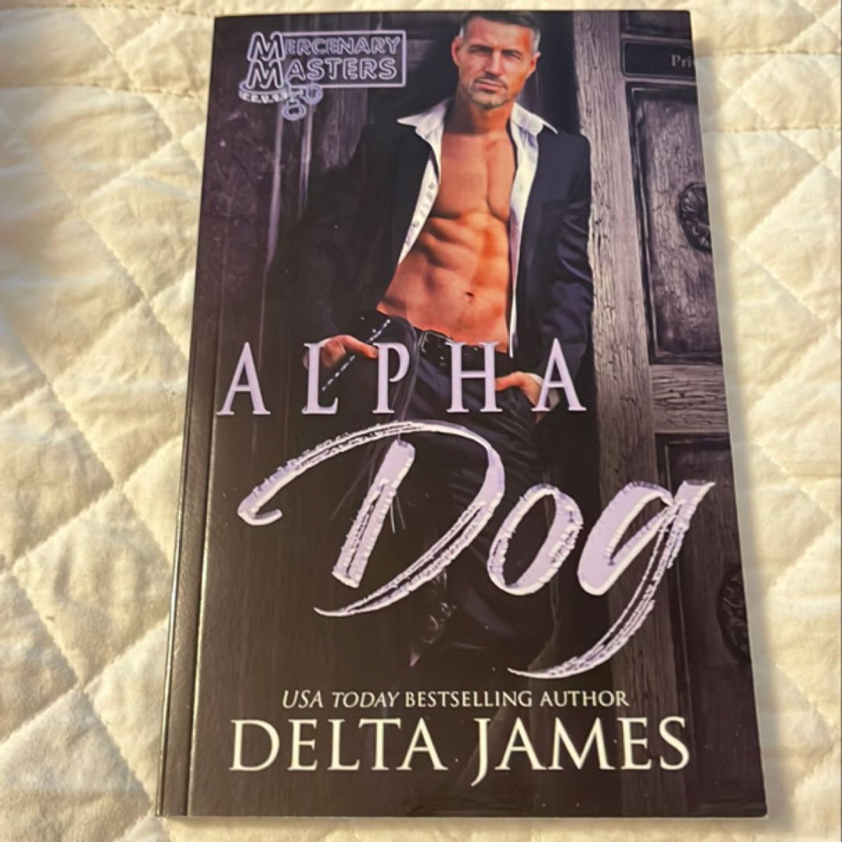Alpha Dog by Delta James, Paperback | Pangobooks