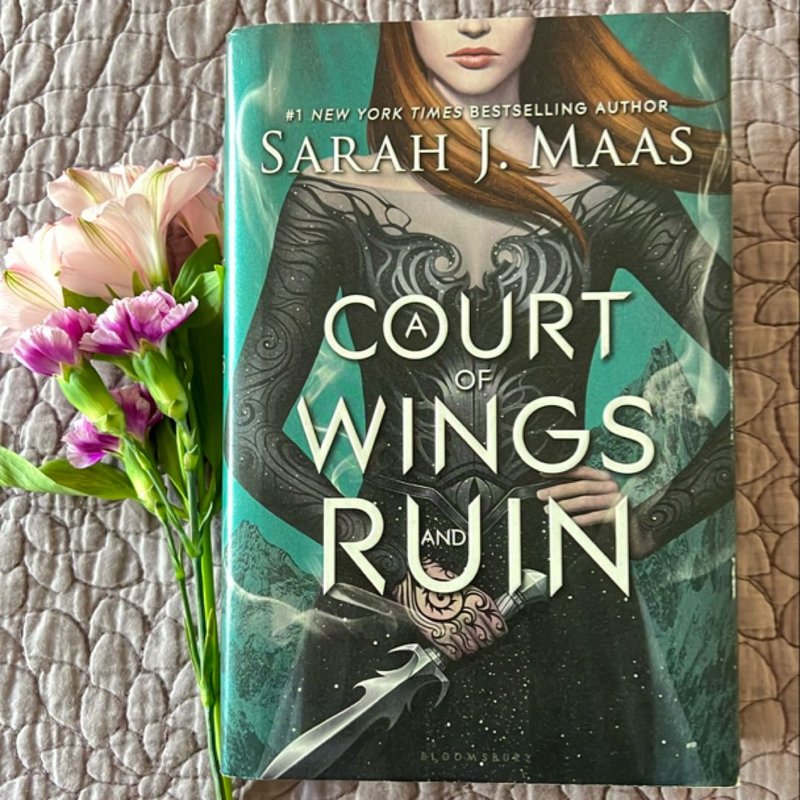 A Court of Wings and Ruin OOP by Sarah J. Maas, Hardcover | Pangobooks