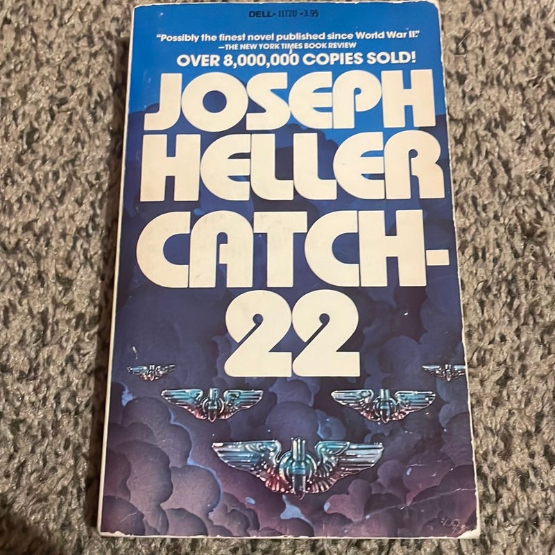 Catch-22 by Joseph Heller , Paperback | Pangobooks