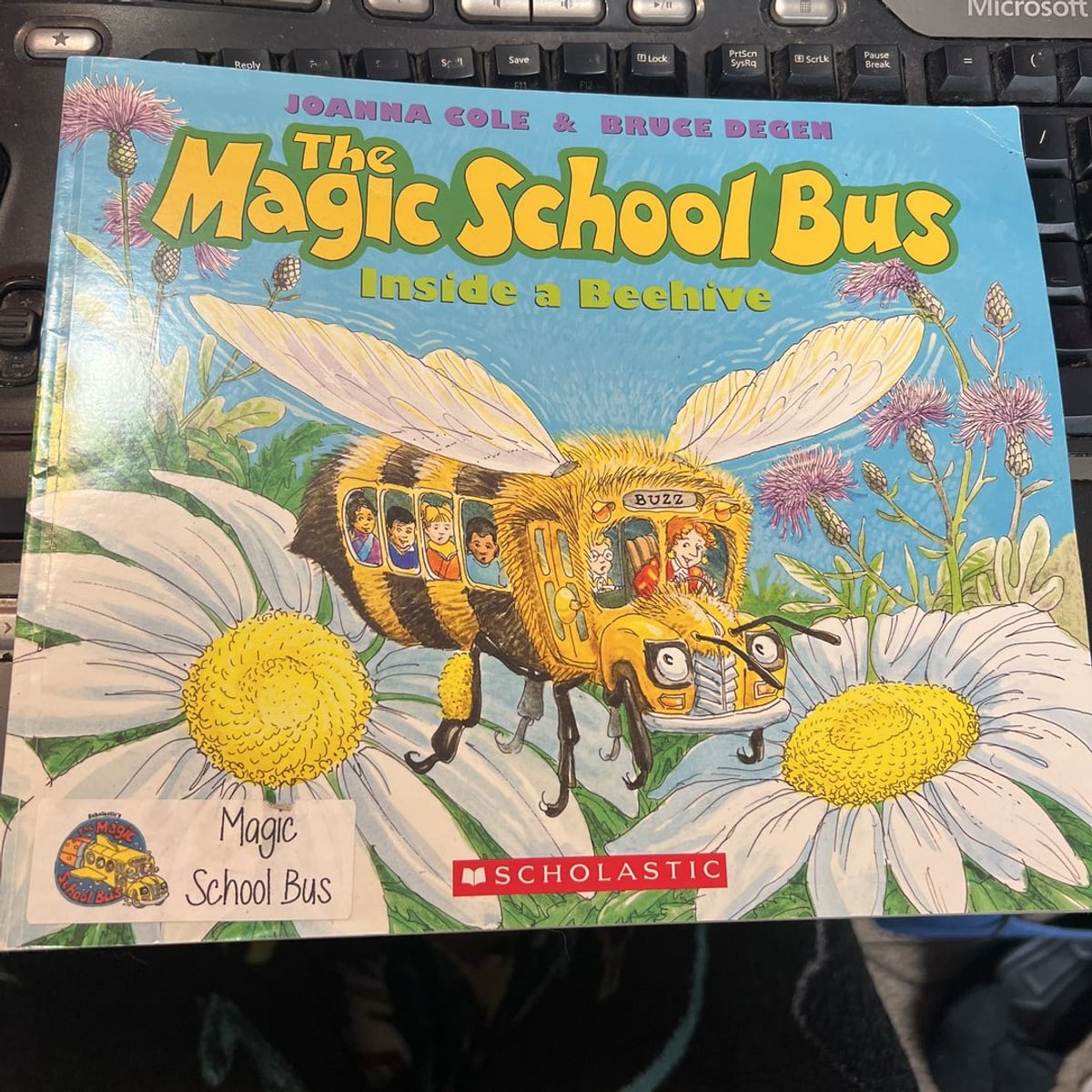 The Magic School Bus Inside a Beehive by Joanna Cole, Paperback ...