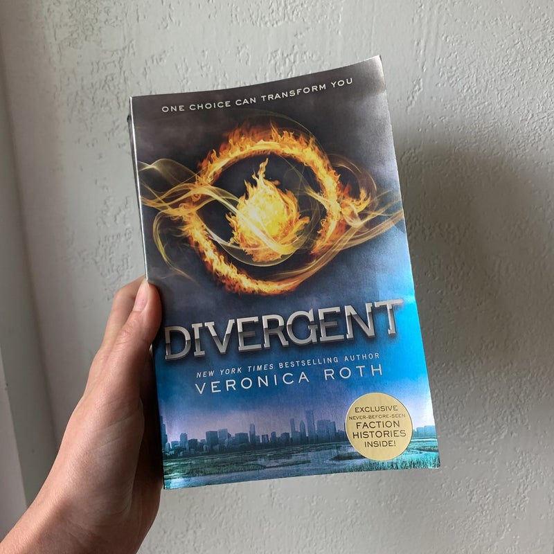 Insurgent Book Cover High Resolution