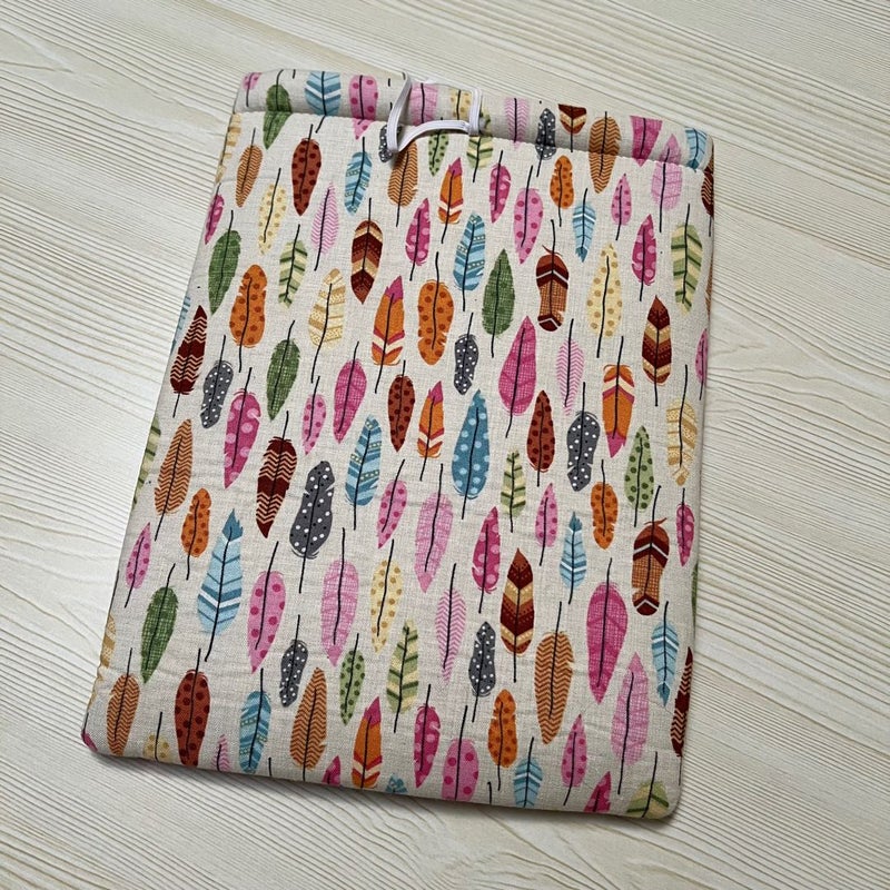 Book Beau Book Sleeve Feathers by Book Beau, Paperback | Pangobooks