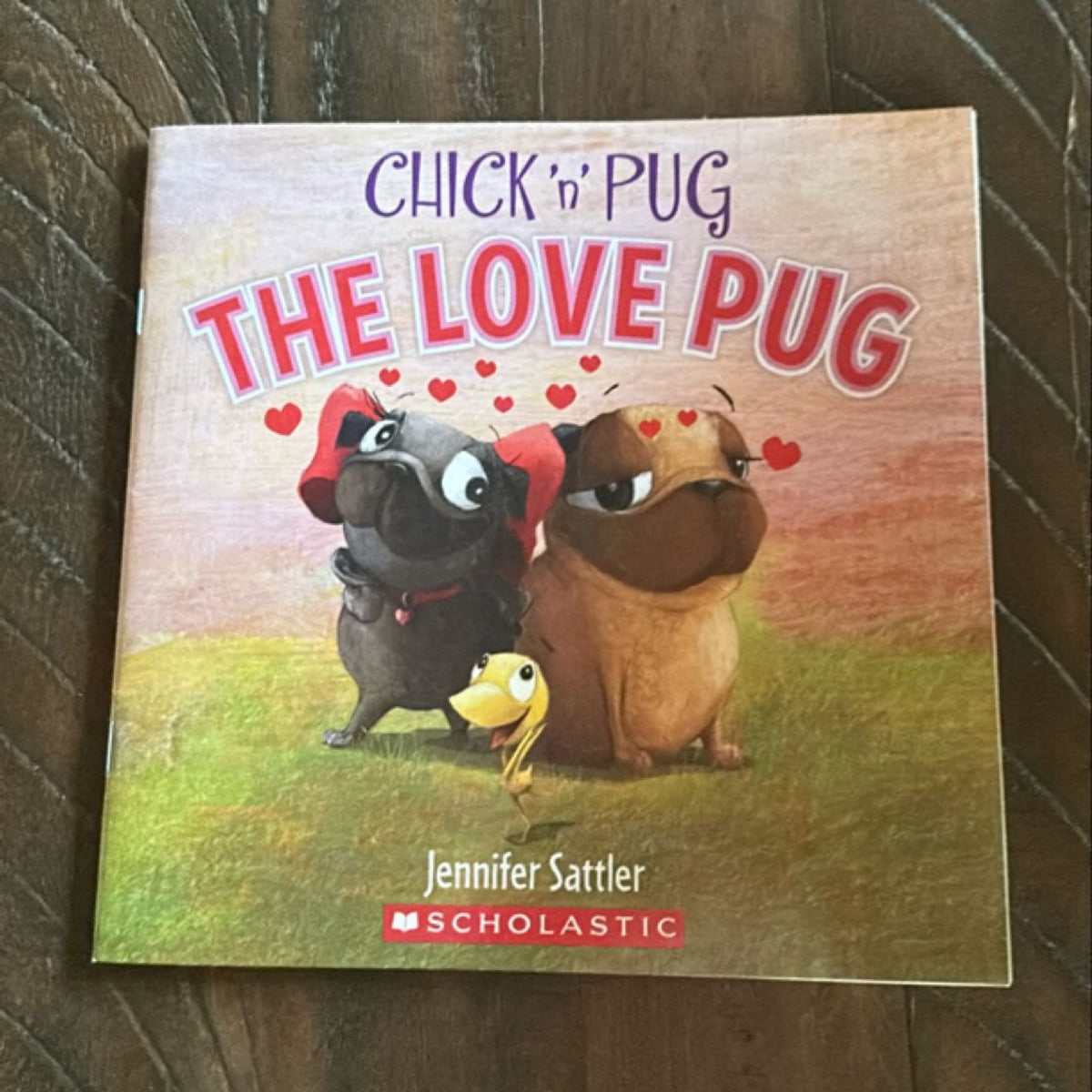 Chick’n’Pug by Jennifer Sattler, Paperback | Pangobooks
