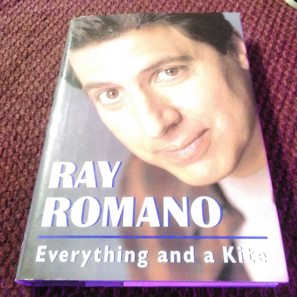 Everything and a Kite by Ray Romano, Hardcover | Pangobooks