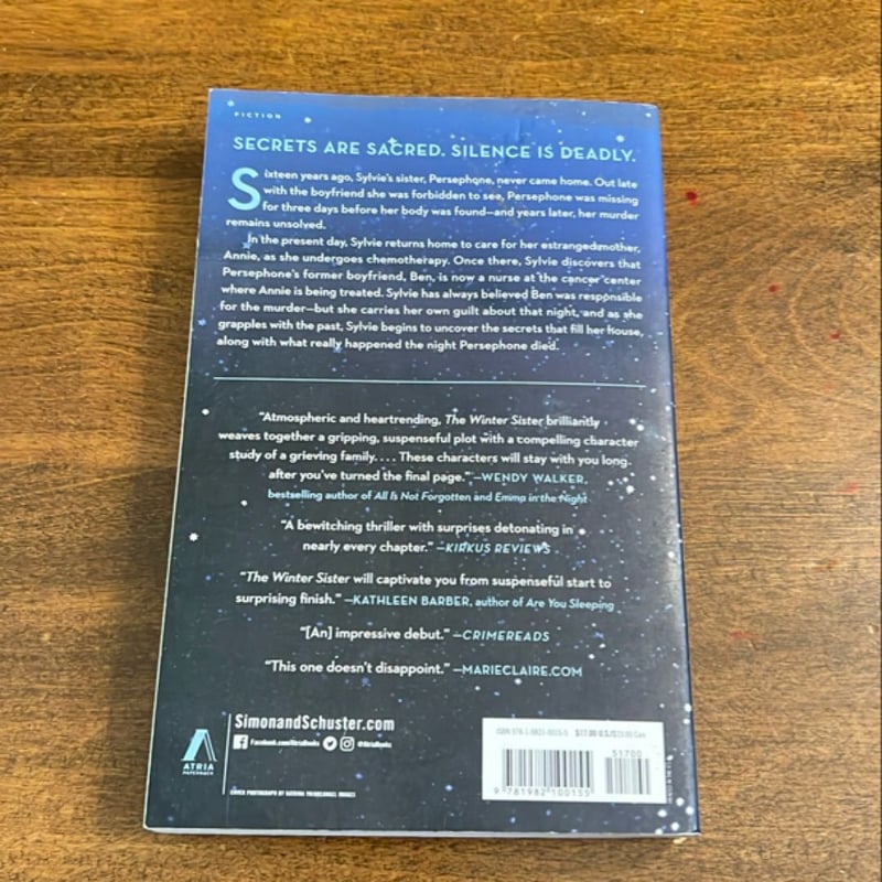 The Winter Sister (Signed) by Megan Collins, Paperback | Pangobooks
